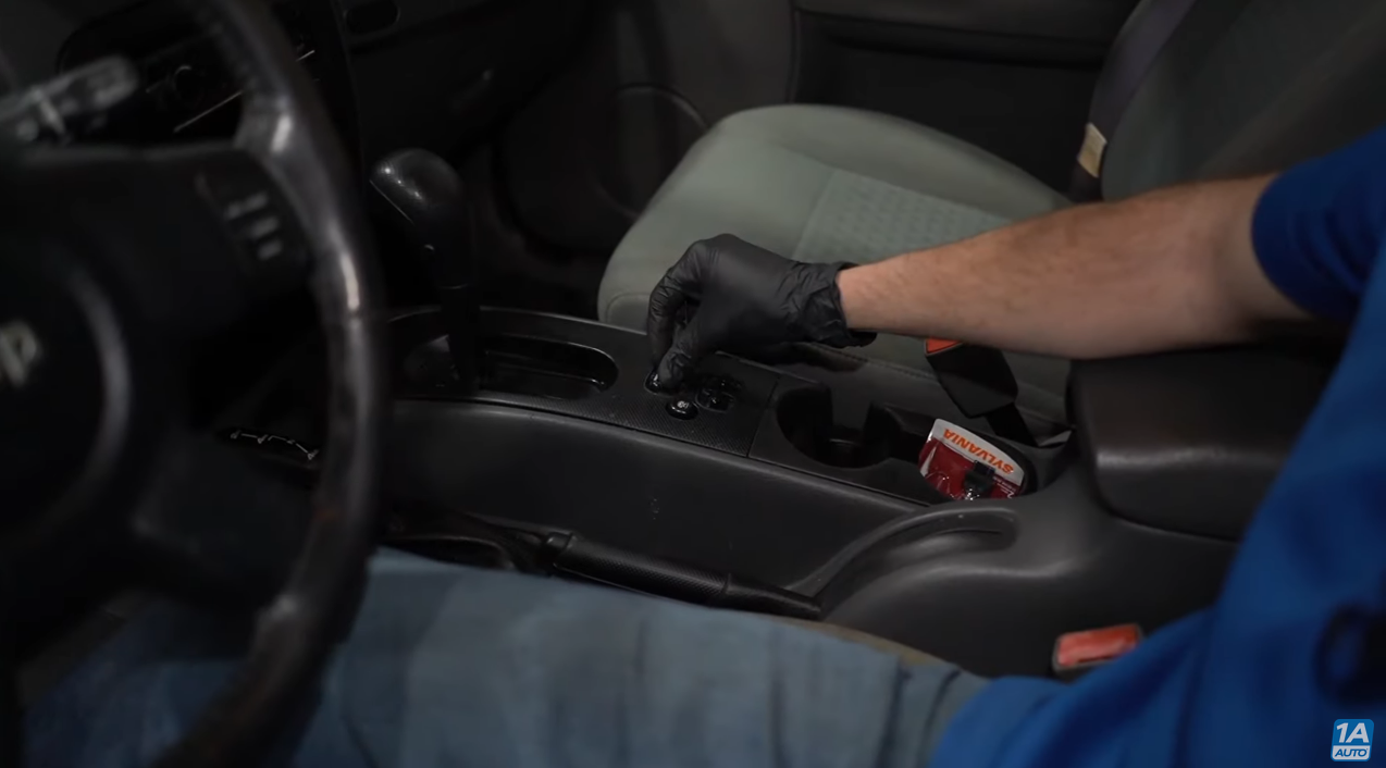 Top 5 Jeep Liberty Problems - 1st Generation (2002 to 2007) - 1A Auto