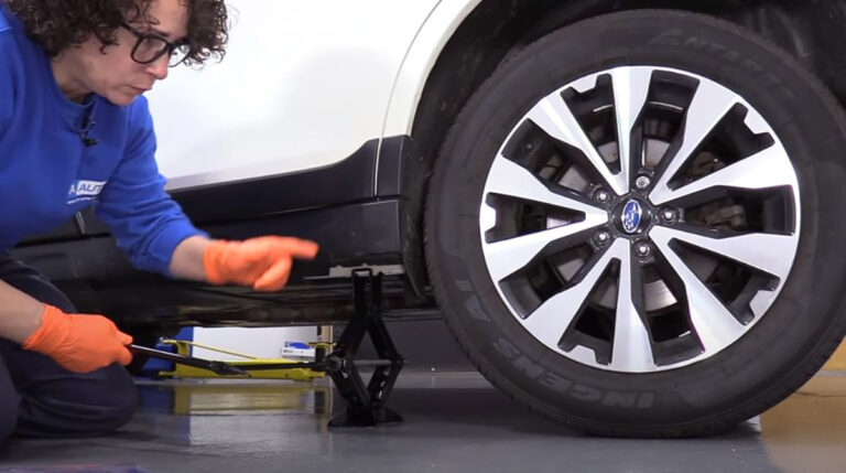 How to Put on a Spare Tire Correctly - Expert Tips - 1A Auto