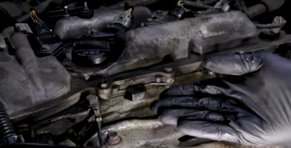 Oil Leak in Your Car? How to Find and Fix a Car Leaking Oil When Parked ...