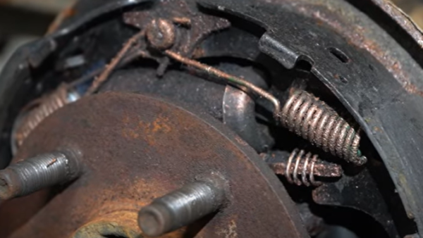 Wheel Locking Up While Driving? - Expert Tips to Diagnose & Fix - 1A Auto